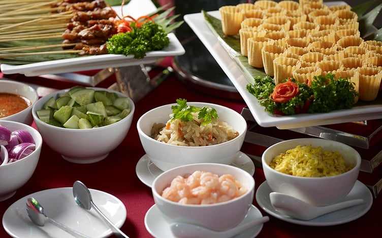 6 insider tips you need to know before you order a catered buffet